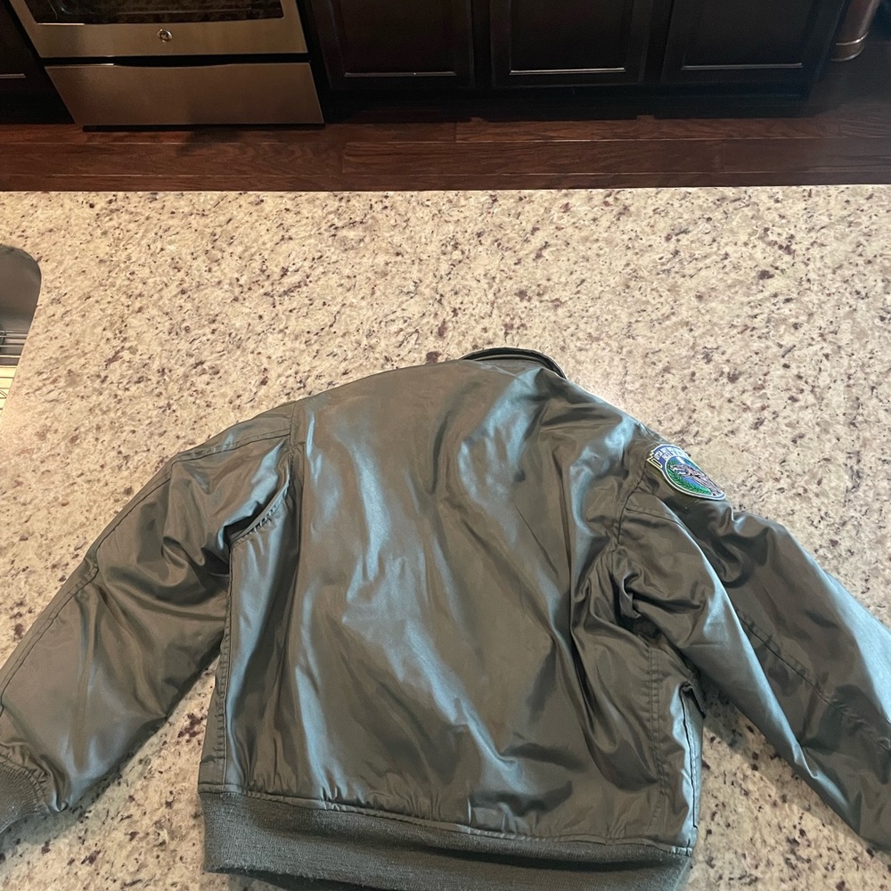 Authentic Men’s Air Force Flyers Jacket , Size Medium - Gem